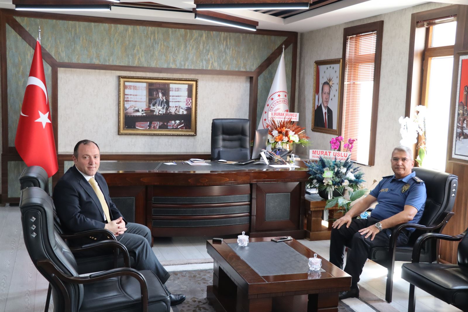 Polis Meslek Eğitim Merkezi Müdürümüz Sn. Mehmet ÖZDEMİR'in Erzurum İl ... Polis Meslek Eğitim Merkezi Müdürümüz Sn. Mehmet ÖZDEMİR'in Erzurum İl ...